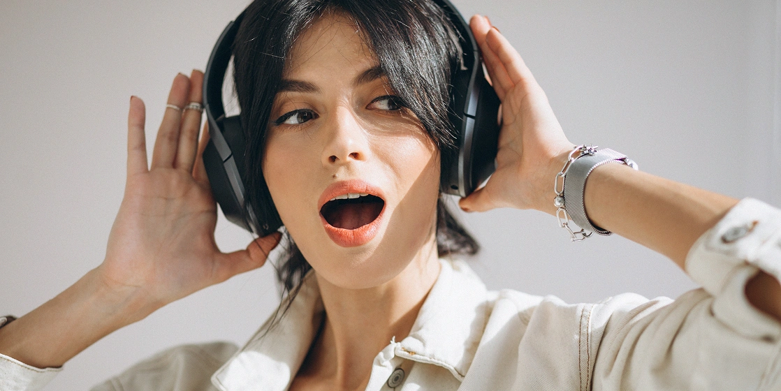 Ear Training in 7 Minutes: Intervals, Chord Colors & Sing-Back Games ...